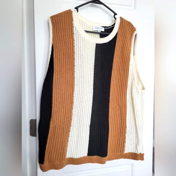Gilli | Sweaters | Gilli Knit Sweater Vest Cream Camel And Black Color ...
